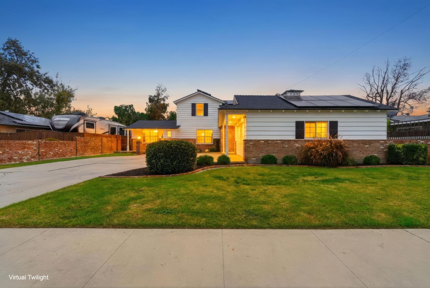 London Properties Hanford Real Estate | 2111 Carter Way